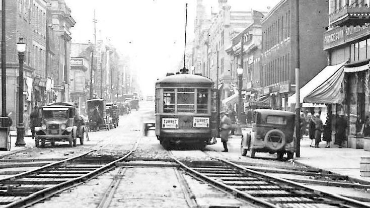 Un pan de notre histoire : Le tramway qui nuisait aux autos – Le blogue ...